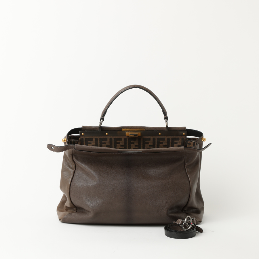 FENDI Vintage Peekaboo Large Shoulder Bag | A Retro Tale