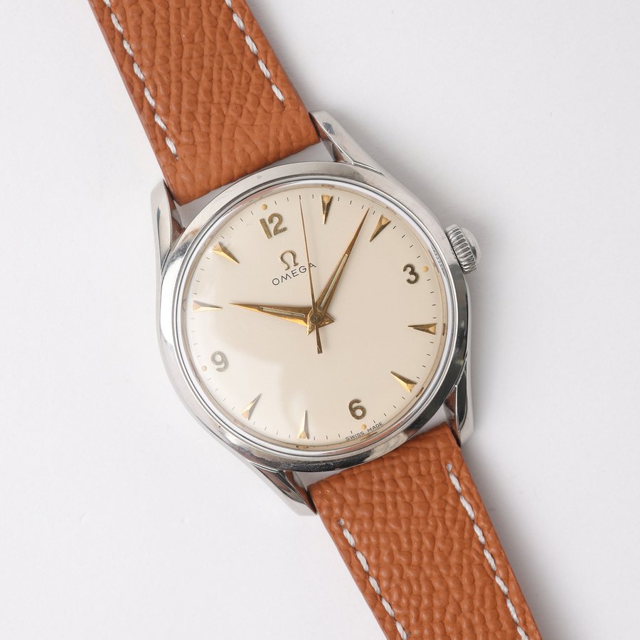 A Retro Tale - OMEGA Vintage Manual 36mm Ref 2640 1952 Watch