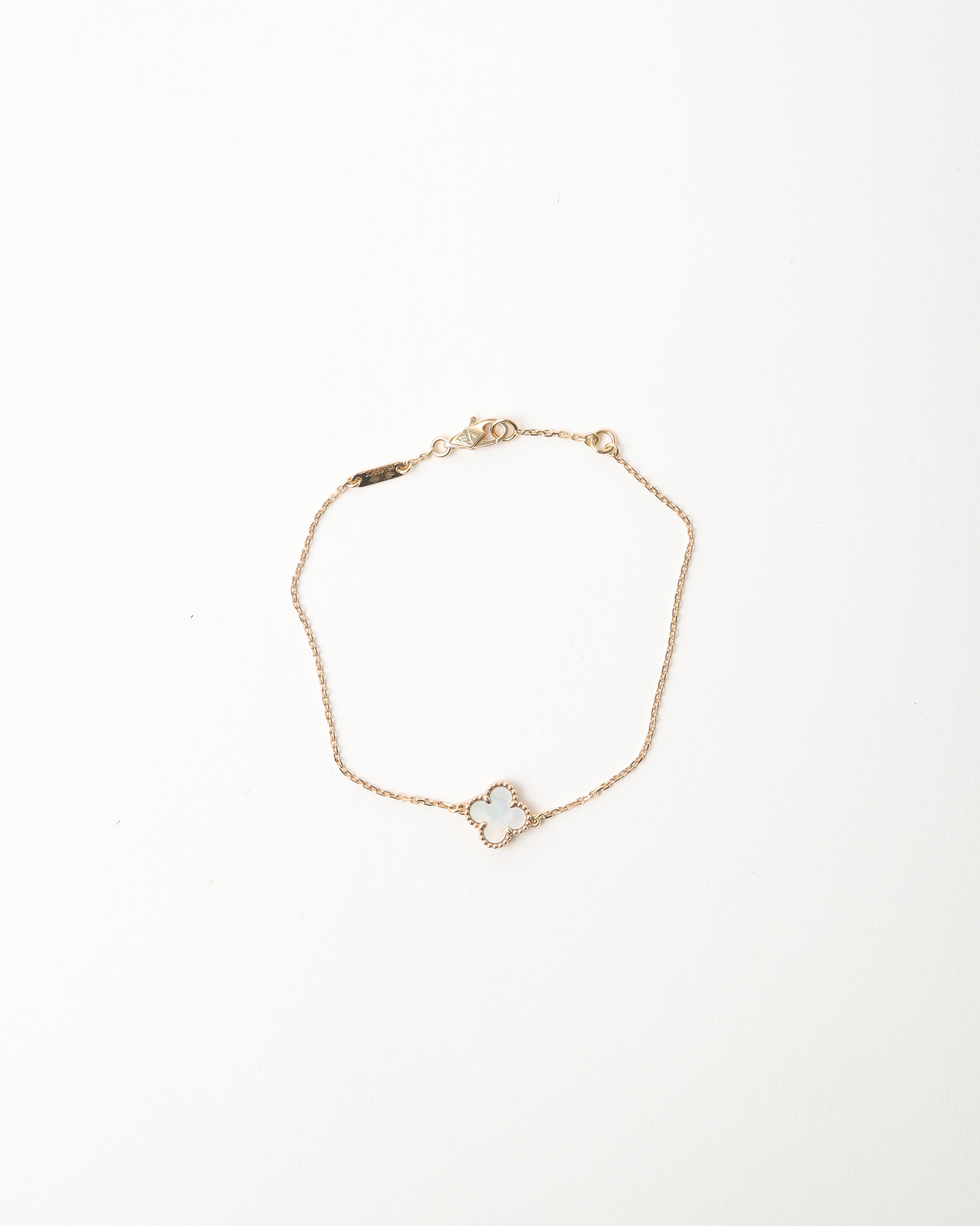 VAN CLEEF & ARPELS Vintage Van Cleef & Arpels Sweet Alhambra Shells ...