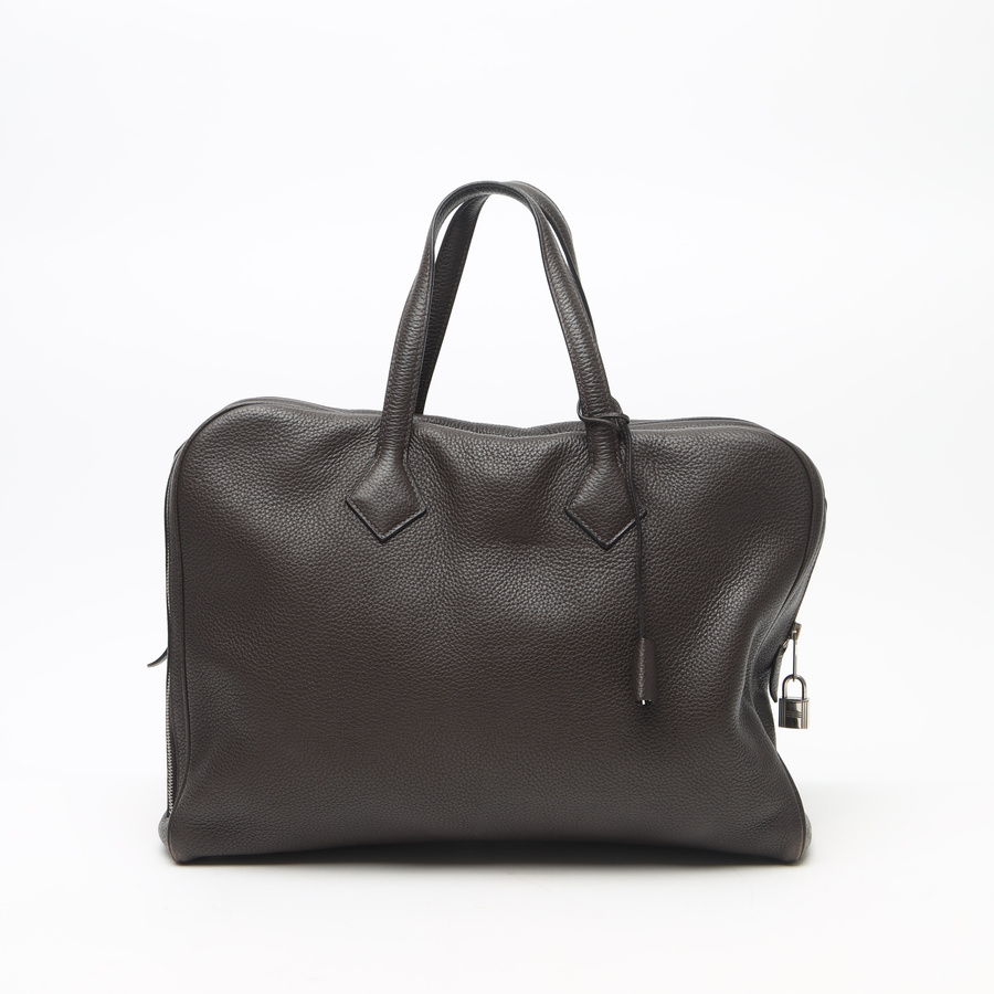 Vintage HermÈs Vintage Clemence Victoria 40 Weekend Bag | A Retro Tale