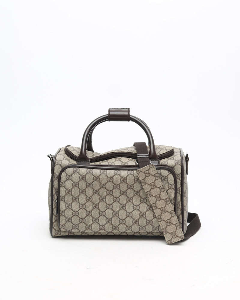 Gucci Vintage GG Supreme Crossbody Bag | A Retro Tale