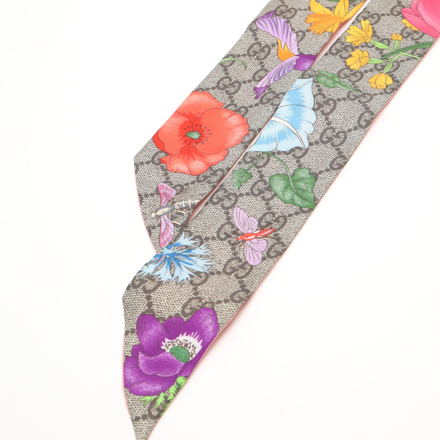 Vintage Gucci Twilly Silk Scarf - A Retro Tale | A Retro Tale