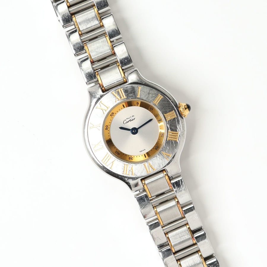 Vintage Cartier 21 Must de Cartier 28mm Ref 1340 Watch - A Retro Tale