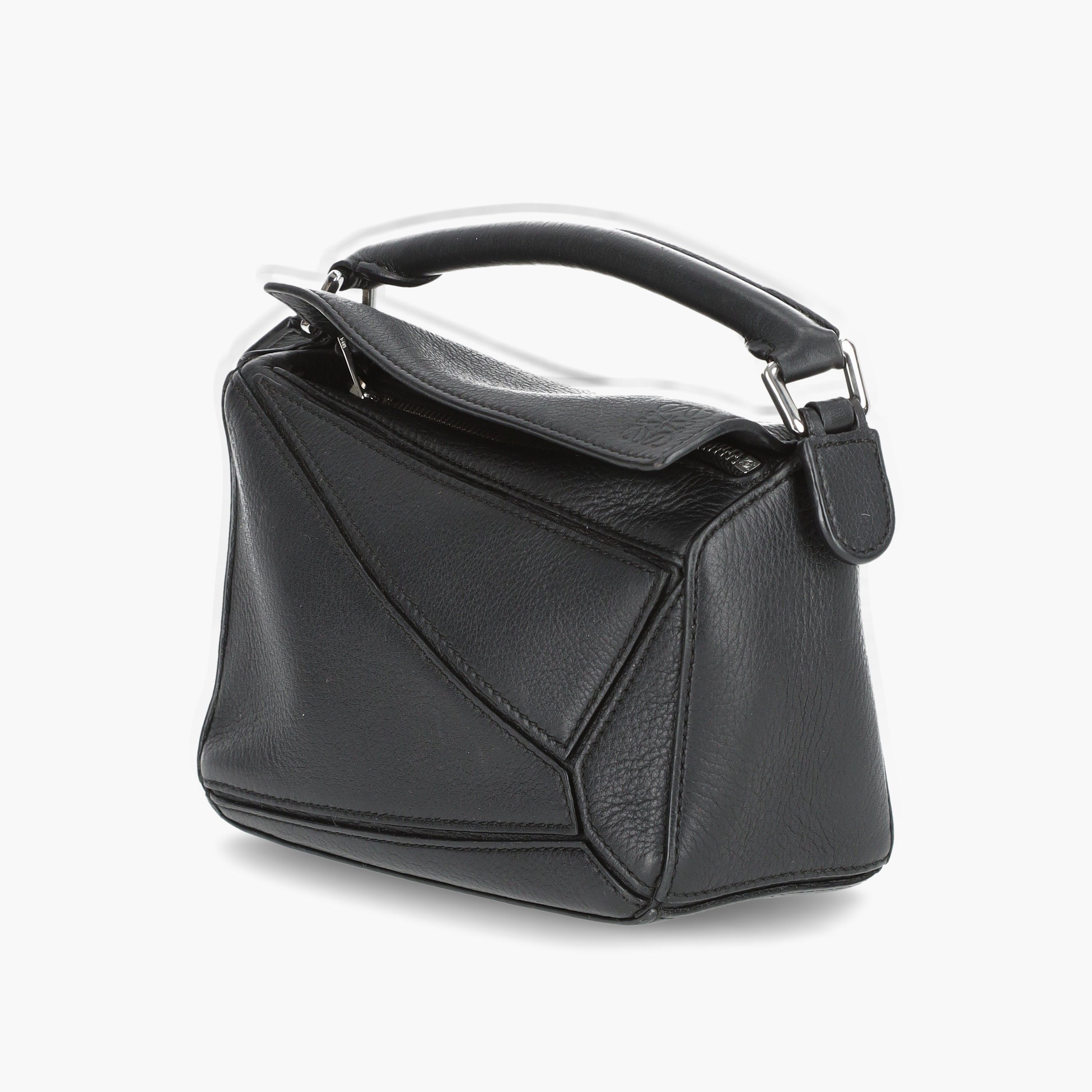 LOEWE Vintage Mini Puzzle Bag - A Retro Tale