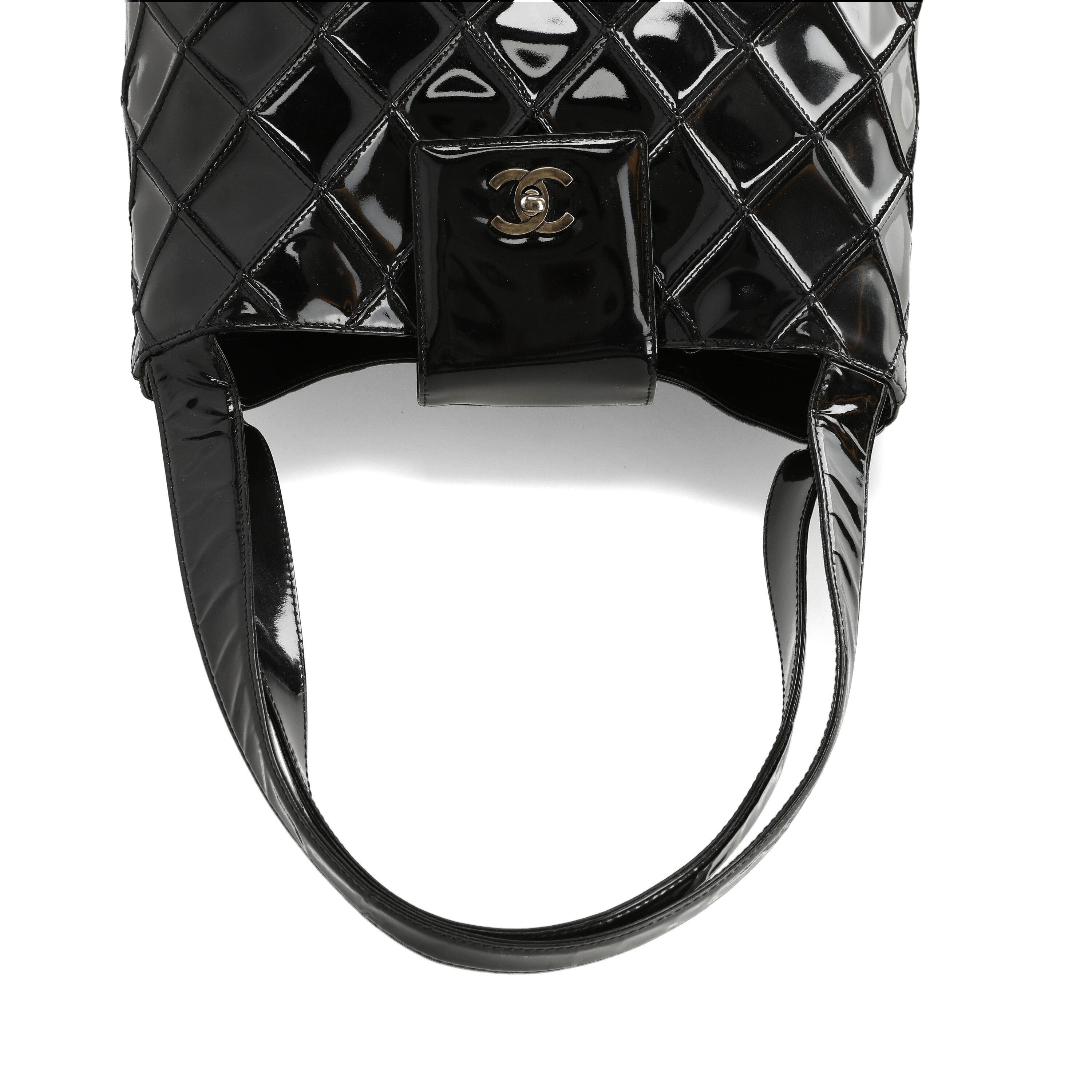 CHANEL Vintage Quilted Tote Bag - A Retro Tale