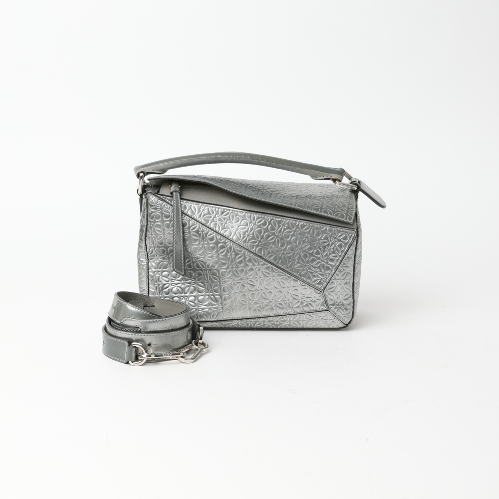 LOEWE Vintage Small Puzzle Bag - A Retro Tale