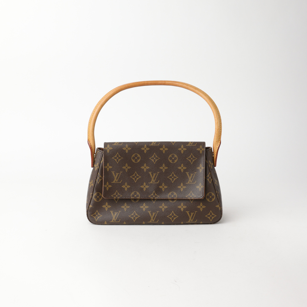LOUIS VUITTON Vintage Monogram Mini Looping Bag | A Retro Tale