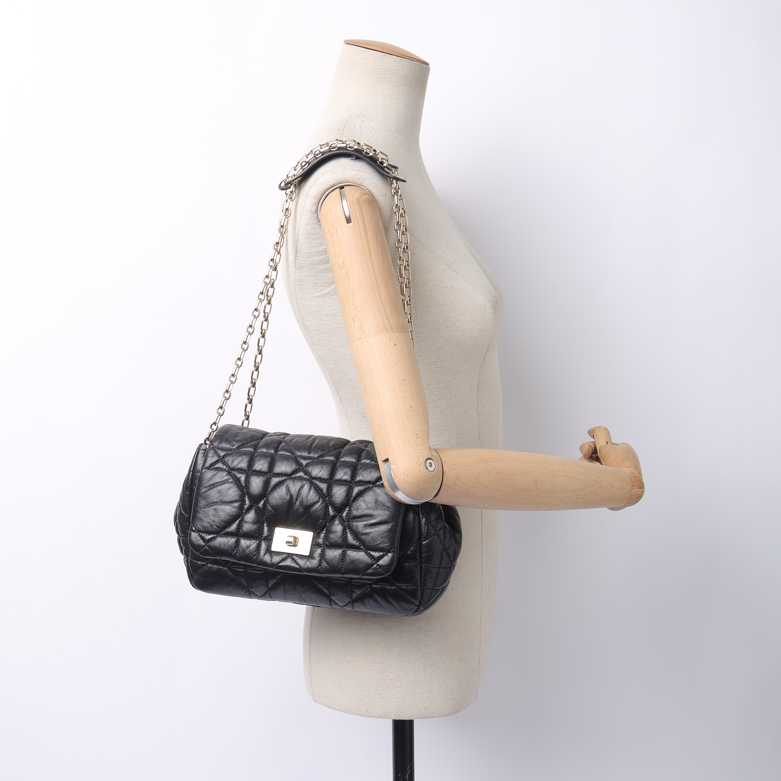 CHRISTIAN DIOR Vintage Dior Quilted Chain Shoulder Bag - A Retro Tale
