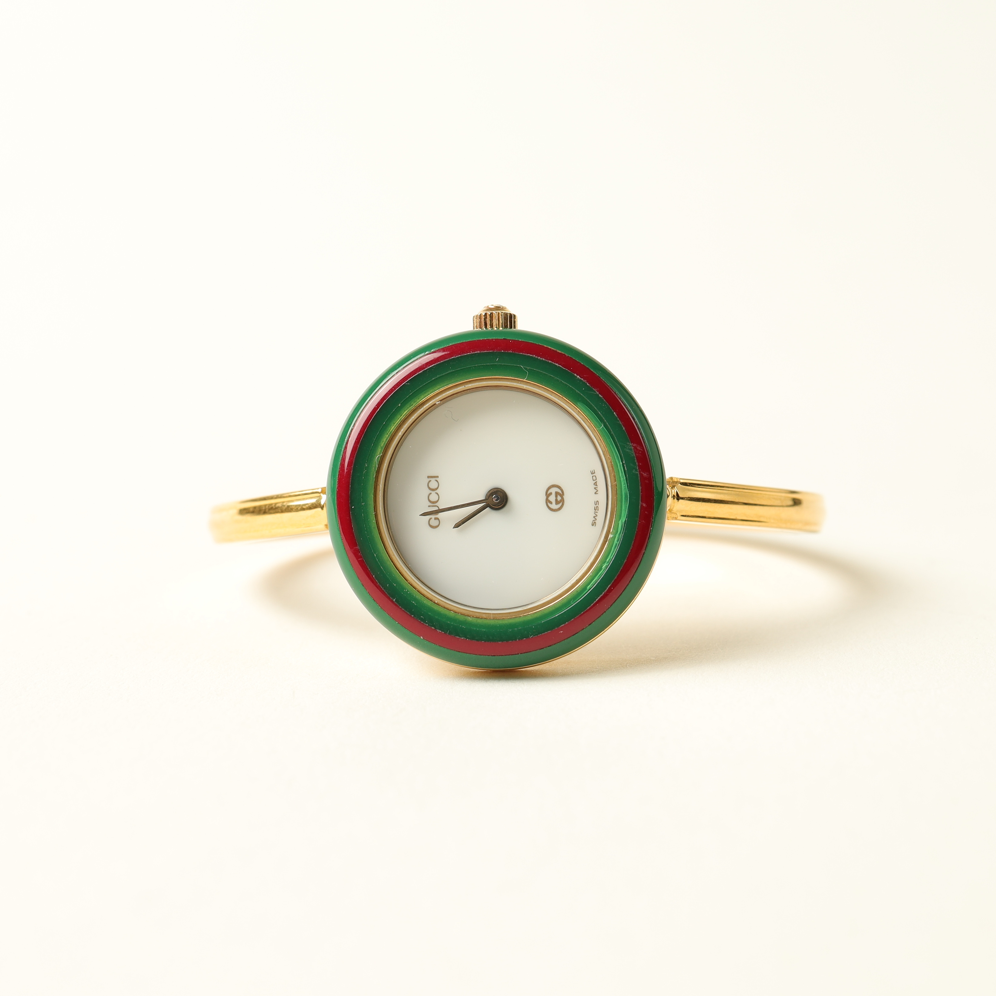 GUCCI Vintage Change Bezel Bangle Watch - A Retro Tale